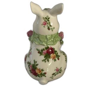 Royal Albert | Accents | Vintage Old Country Roses Royal Albert Lidded ...